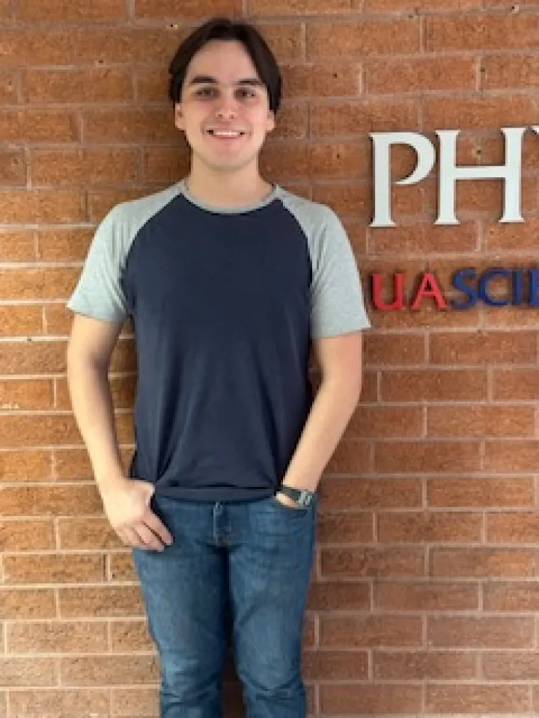 Ivan Espinoza Bustamante | UA Science | Physics